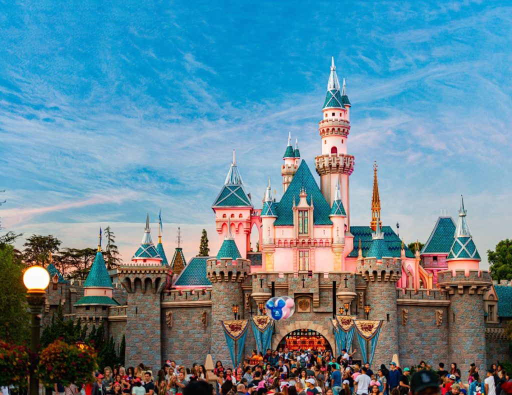 VeVe、ディズニーファンイベント「D23 Expo 2024」に出展 - CRYPTO TIMES